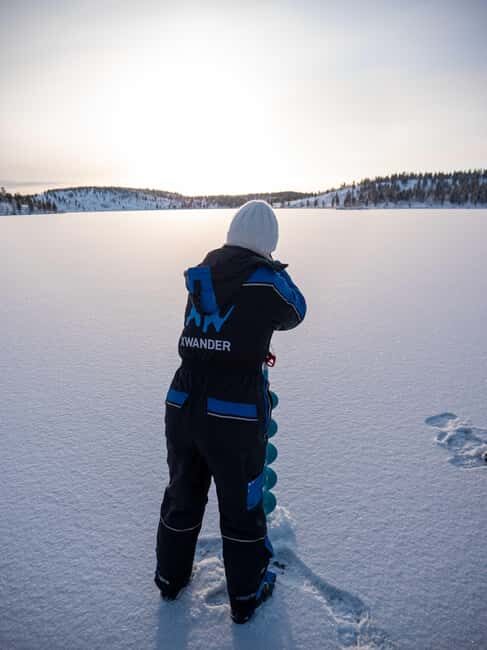 Arctic Fishing & Open Fire Cooking - The Authenticity and Unique Benefits