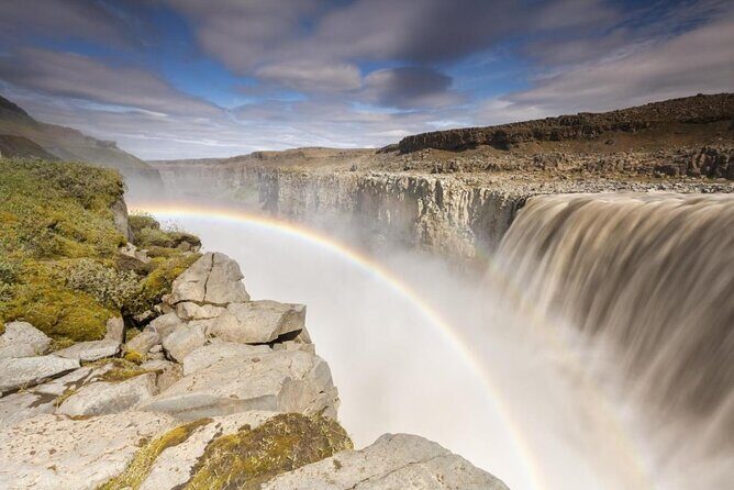 Arctic Fox Travel Dettifoss lake Mývatn winter private super jeep tour - Key Points