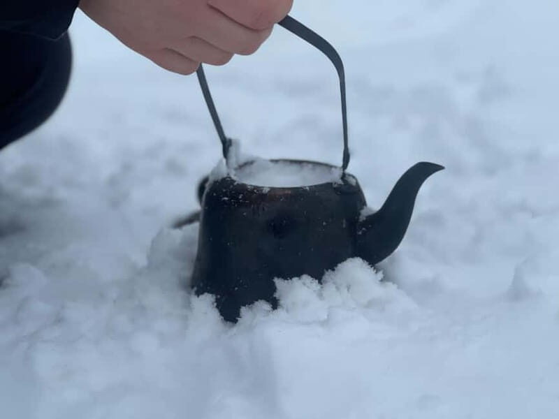 Arctic Gateway: Snowshoeing Expedition in Lapland - An In-Depth Look at the Snowshoeing Adventure