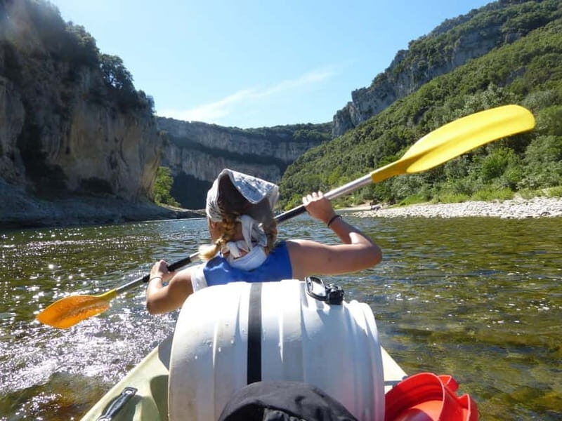 Ardèche Sportive descent of the Ardèche Gorges: approximately 6 hours, 32 km - Key Points