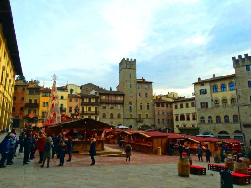 Arezzo: Guided Walking Tour with Piazza Grande - The Itinerary in Detail