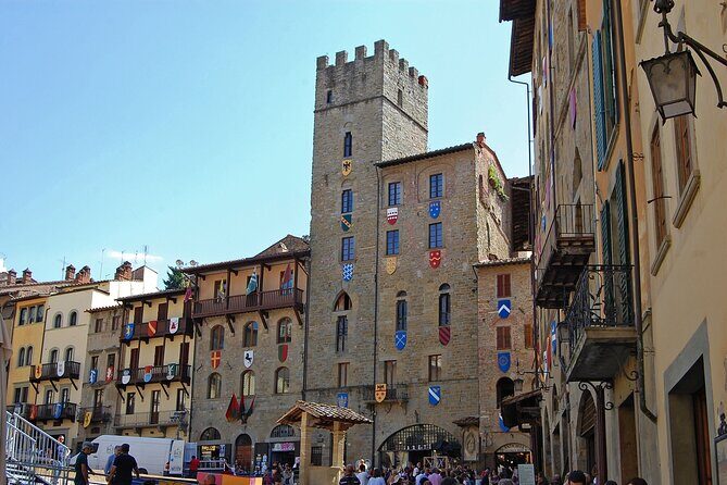 Arezzo Private Tour with Official Guide - What to Expect During the Tour