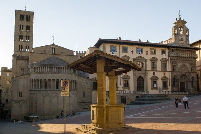 Arezzo Private Tour with Official Guide - Price and Value Analysis