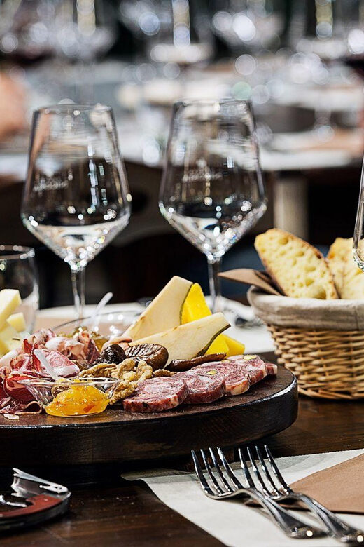 Argostoli: Kefalonian Wine Tasting with Gourmet Lunch - Practical Details: What to Expect