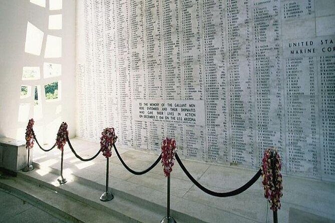 Arizona Memorial & Historic Honolulu City Tour from Waikiki Area - Key Points