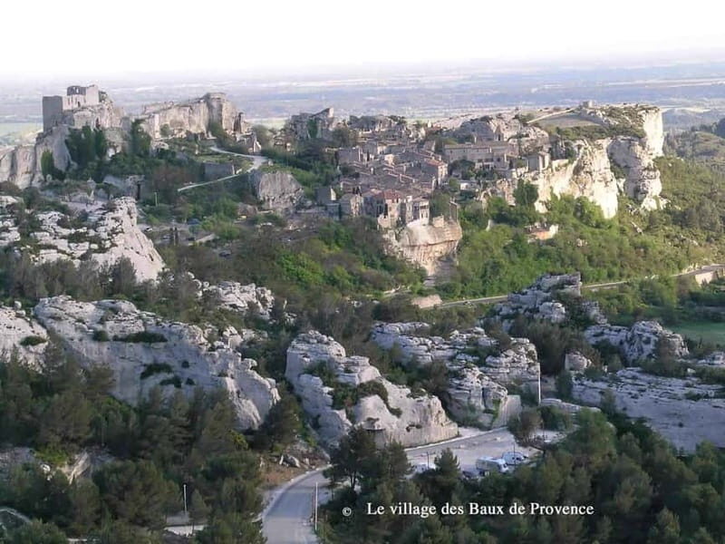 Arles, Saint-Rémy & Les Baux De Provence -7 hours - Experience Provence in a Day: Arles, Saint-Rémy & Les Baux de Provence