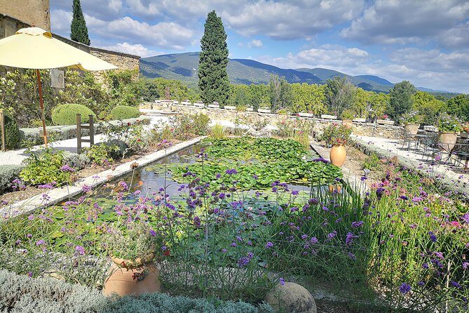 Arles Small groupe tour : Private Day Trip to Luberon Villages - The Logistics and what it means for you