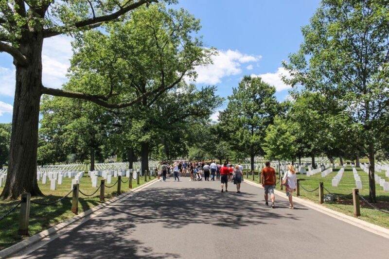 Arlington Cementary & Guard Ceremony with Iowa Jima Memorial - What You Can Expect from This Tour