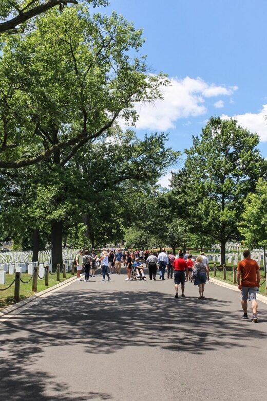 Arlington Cementary & Guard Ceremony with Iowa Jima Memorial - Whats Included and How It Adds Value