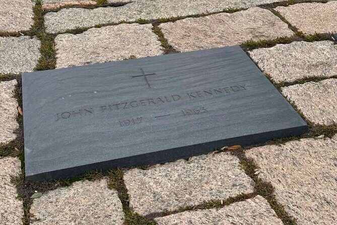 Arlington Cemetery: Tomb of the Unknown Soldier & JFK Gravesite - The Sum Up