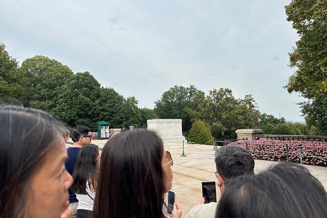 Arlington National Cemetery Changing of the Guards Guided Tour - A Detailed Look at the Arlington National Cemetery Guided Tour