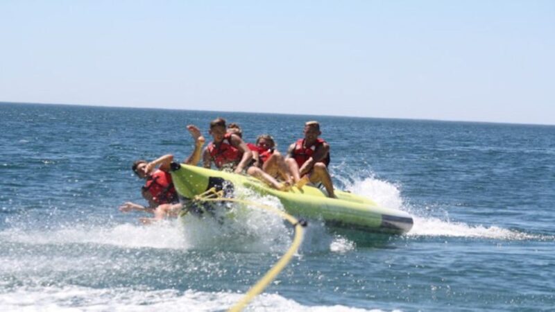 Armação de Pêra: Banana Boat Inflatable Ride - Key Points
