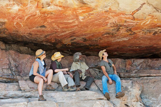 Arnhem Land Yingana Injalak Hill Full Day Tour from Jabiru - An Inside Look at the Injalak Hill Tour