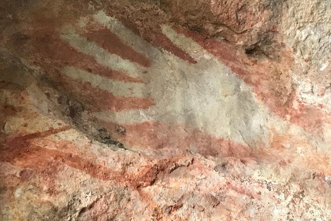 Arnhem Land Yingana Injalak Hill Full Day Tour from Jabiru - FAQ