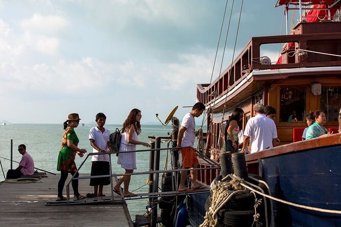 Around Koh Samui Day Cruise Tour By Red Baron Chinese Sailboat - FAQs