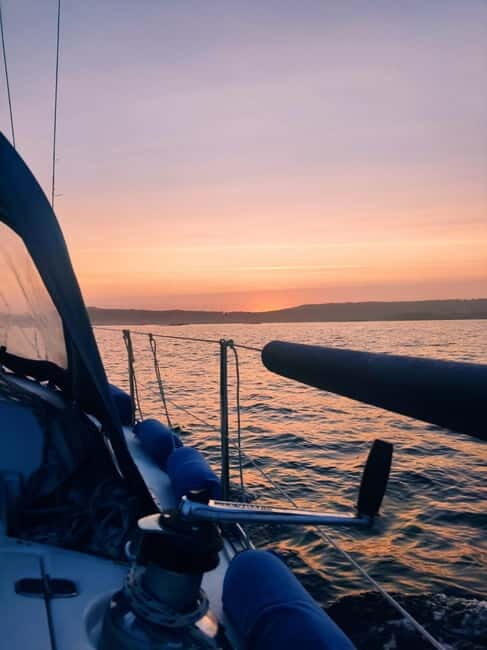 Arousa Estuary: Exclusive sailing routes - The Itinerary: What to Expect from Start to Finish