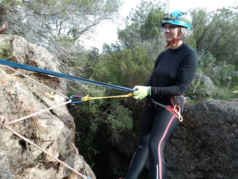 Arrábida: Guided Caving Experience + Rapel - Discovering Serra da Arrábida’s Hidden Depths