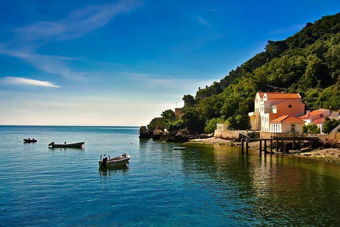 Arrábida, Setúbal and the Blue Coast - Private Van Tour - An In-Depth Look at the Tour Itinerary