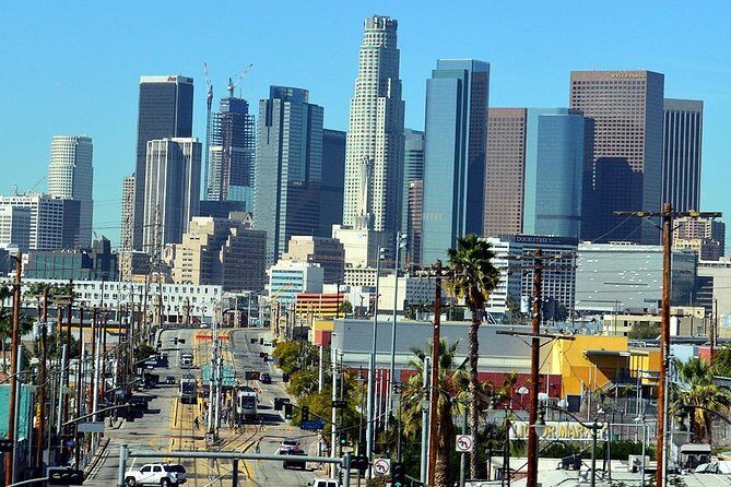 Arrival Private Transfer: Airport LAX to Los Angeles in Business Car - A Detailed Look at the Transfer Experience