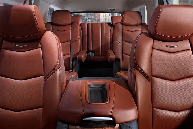 Arrival Private Transfer: Boston Airport BOS to Boston City in Luxury SUV - Key Points