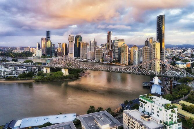 Arrival Private Transfer: Brisbane Airport BNE to Brisbane in Luxury Van - FAQs