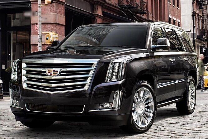 Arrival Private Transfer from Vancouver YVR or Cruise Port to Vancouver by SUV - What to Expect: The Journey