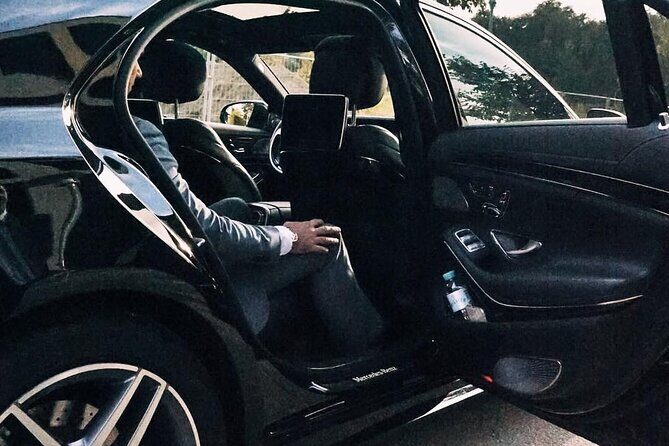 Arrival Private Transfer: LAX Airport to Anaheim Resort Area - The Sum Up