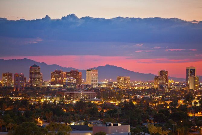 Arrival Private Transfer: Sky Harbor Airport PHX to Phoenix in Luxury SUV - An Authentic, Friendly Service