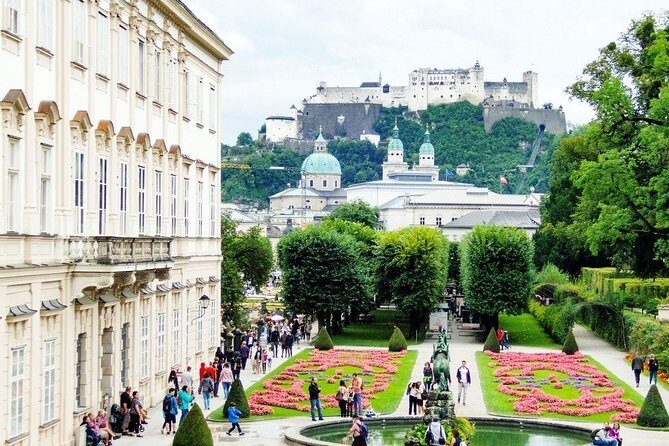 Arrival Private Transfers: Salzburg Airport SZG to Salzburg in Business Car - Deep Dive: What You Can Expect During Your Transfer