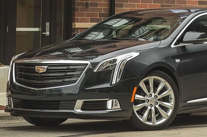 Arrival Transfer Denver Airport DEN to Denver City by Luxury Car - FAQs