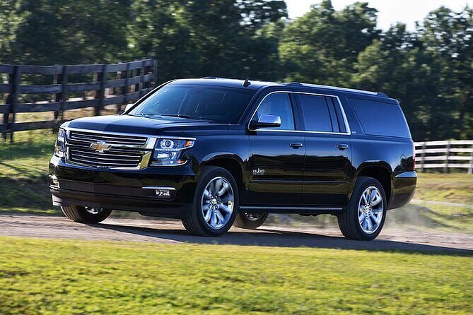 Arrival Transfer from Milwaukee Airport MKE to Milwaukee by SUV - Taking the Hassle Out of Airport Transfers