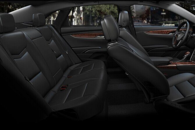 Arrival transfer St. Louis Airport STL to St. Louis by Car or SUV - Why Choose This Transfer Service?