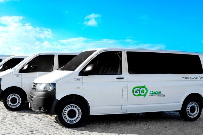 Arrivals by Private Minivan wi fi aboard from Cancun Airport - What You Can Expect on the Journey