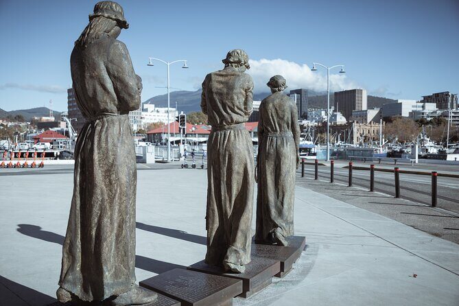 Art and History Trail Walking Tour in Tasmania - FAQs