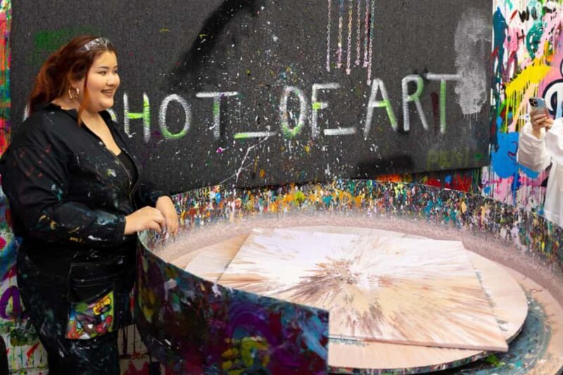 Art Class: Creative Team Building Workshop in LA - A Closer Look at the Art Workshop in LA