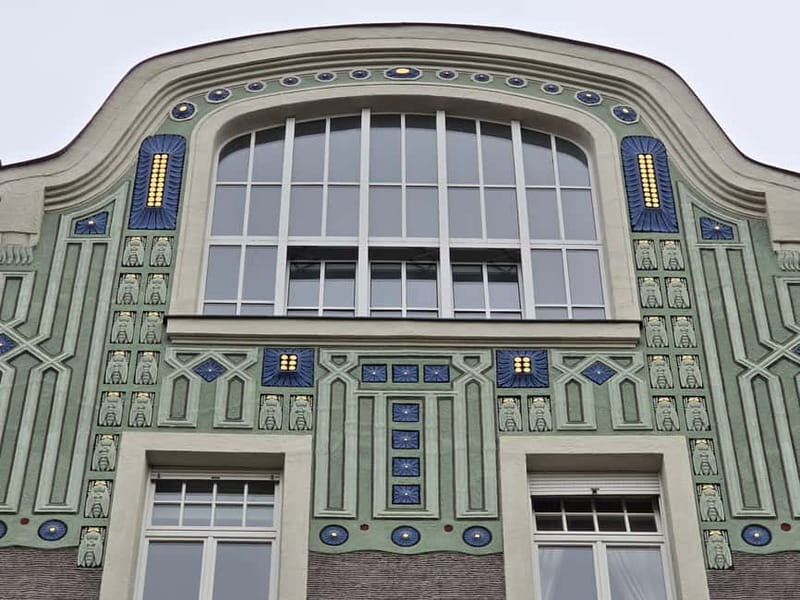 Art Nouveau Meets Street Art in Munich - What Sets This Tour Apart
