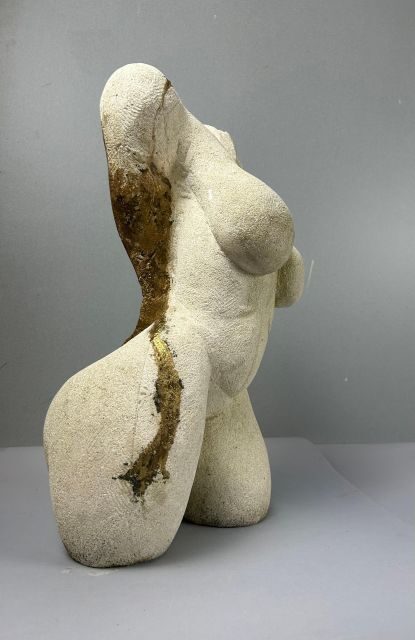 Art studio tour in Italian sculpture gardens - Key Points
