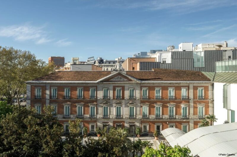 Art & Wine Experience: Thyssen Museum Tour & Wine Tasting - Key Points