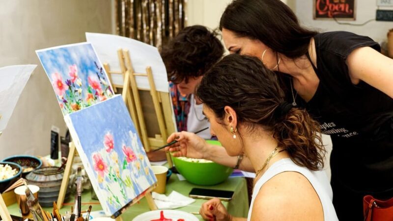 Art Workshop in Naples city centre with Aperitif - Discover Naples Through Art