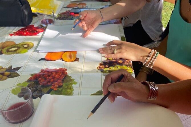 Art worshop with aperitif in Naples - The Setting: Café in the Historic Center