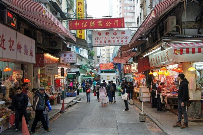 Artful Adventures: Hong Kong's Streets to Studios Exploration! - A Closer Look at What This Tour Offers