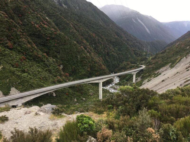Arthur's Pass: TranzAlpine Train and Castle Hill Day Tour - Value for Money