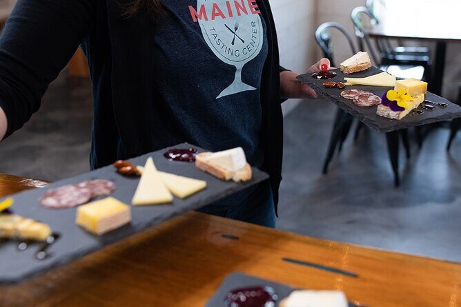Artisanal Maine Cheese Tasting and Class in Wiscasset - Key Points