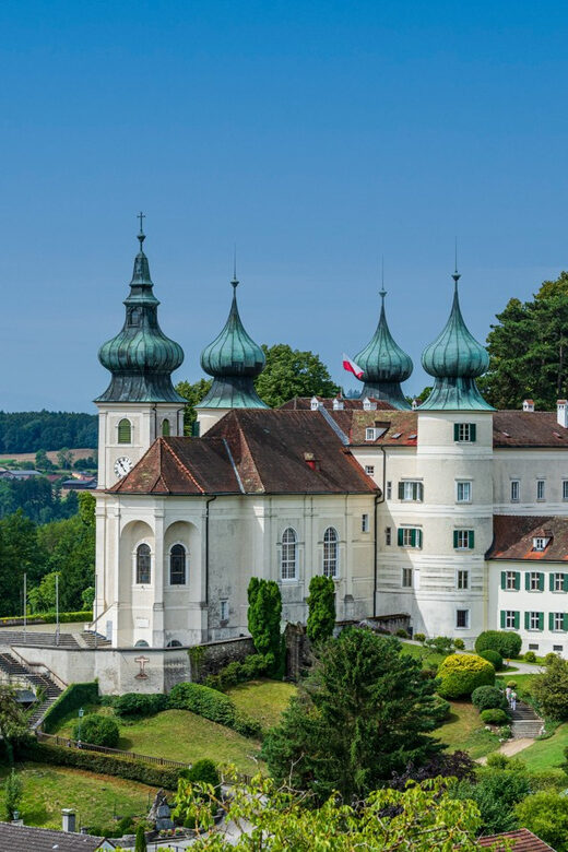 Artstetten: Journey Through Past at Artstetten Castle - Who Should Consider This Experience?