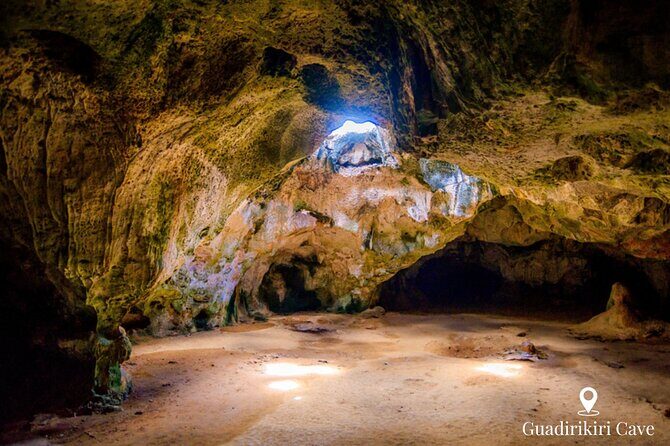 Aruba Natural Wonders Caves and Natural Pool Jeep Tour - Discover Aruba’s Hidden Gems: The Natural Wonders Caves and Natural Pool Jeep Tour