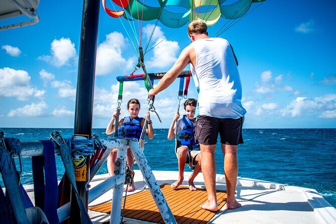 Aruba Parasailing Experience from Noord - Why the Price of $70 Is Great Value