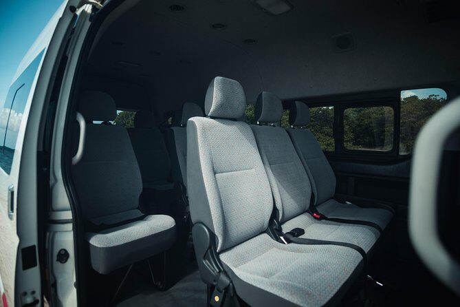 Aruba Private Van Airport Transfer - Key Points