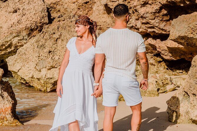 Aruba Professional Sunset Photo Shoot Experience With A Local - The Sum Up