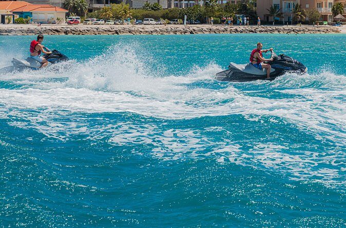 Aruba Single Jetski Waverunner near Eagle Beach - Who Will Enjoy This Tour?