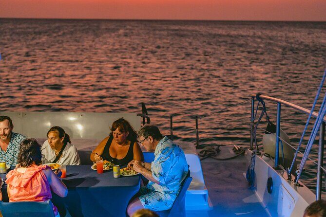 Aruba Sunset Sail Dinner Cruise with Open Bar by Catamaran - Who Will Love This Experience?